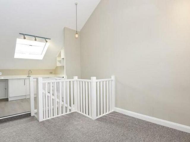1 bedroom end of terrace house to rent