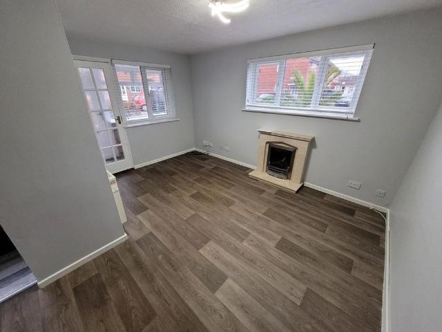 1 bedroom end of terrace house to rent