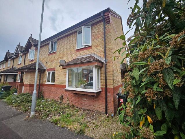 1 bedroom end of terrace house to rent
