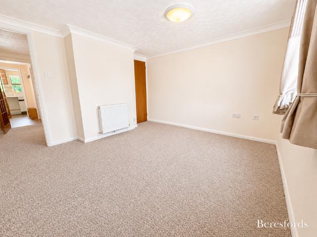 1 bedroom end of terrace house to rent