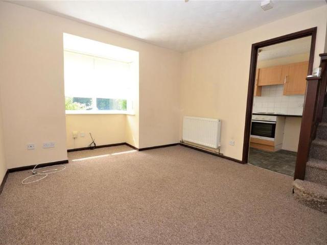 1 bedroom end of terrace house to rent