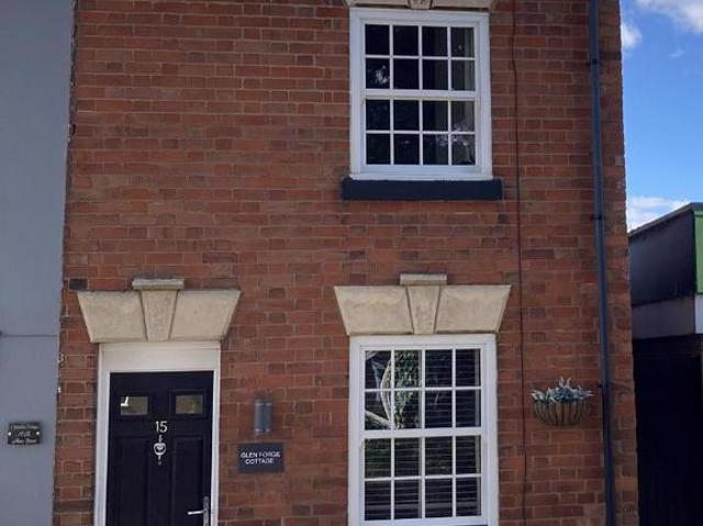 1 bedroom end of terrace house to rent