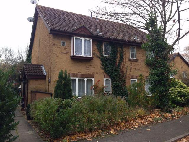 1 bedroom end of terrace house to rent