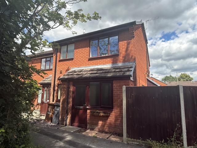 1 bedroom end of terrace house to rent