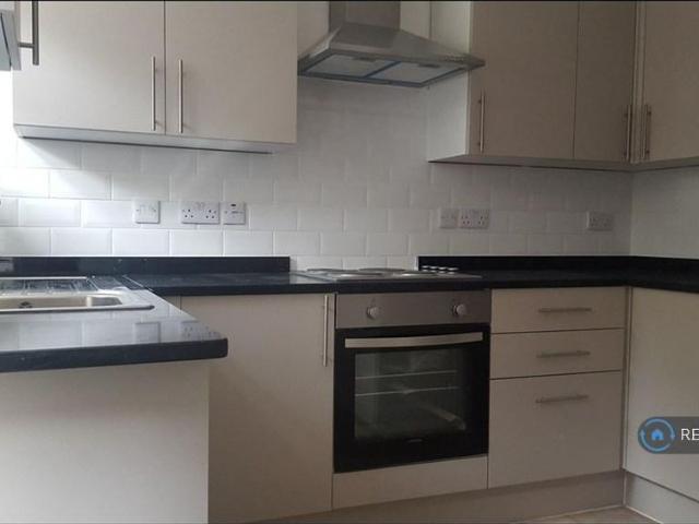 1 bedroom end of terrace house to rent
