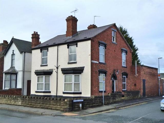 1 bedroom end of terrace house to rent