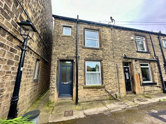 1 bedroom end of terrace house to rent