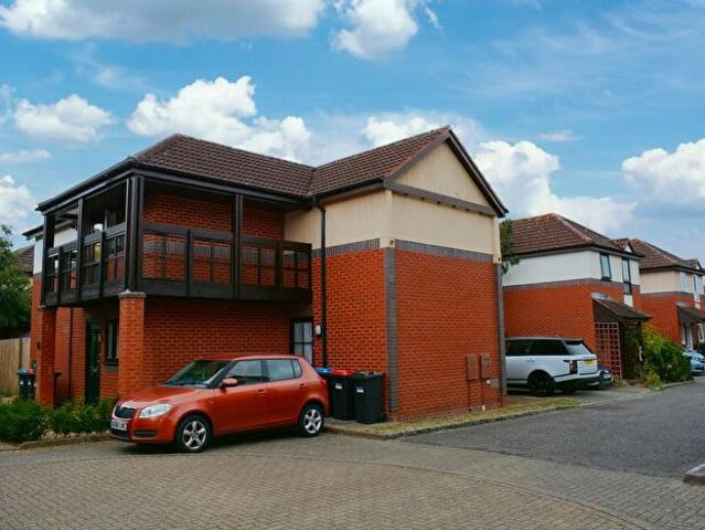1 Bedroom End Of Terrace House To Rent In Wallmead Gardens, Milton Keynes, MK5