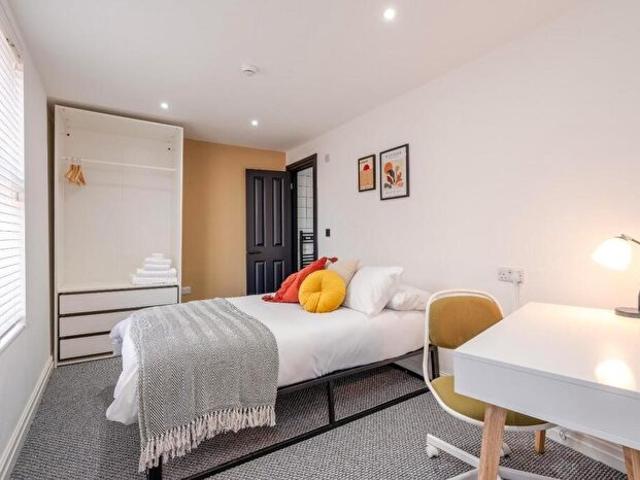 1 Bedroom End Of Terrace House To Rent In Sheffield Street, Leicester, LE3