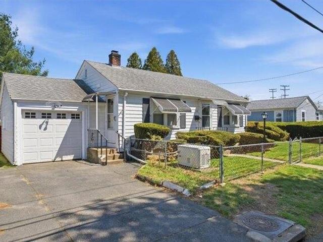1 bedroom, East Providence RI 02915 103250760