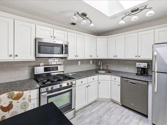 1 bedroom, Edgewater NJ 07020 103188523