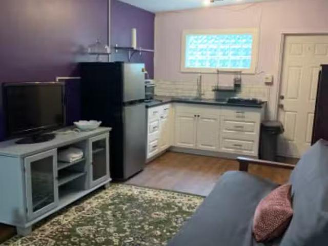 1 Bedroom efficiency with separate entrance 1468 Compass Ct