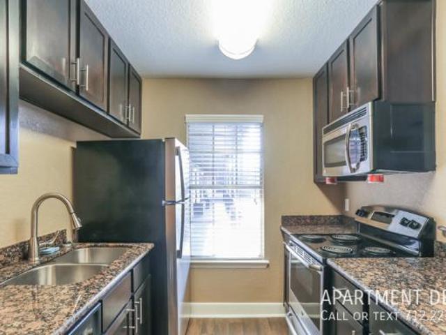 1 bedroom, El Lago TX 77586 77324111