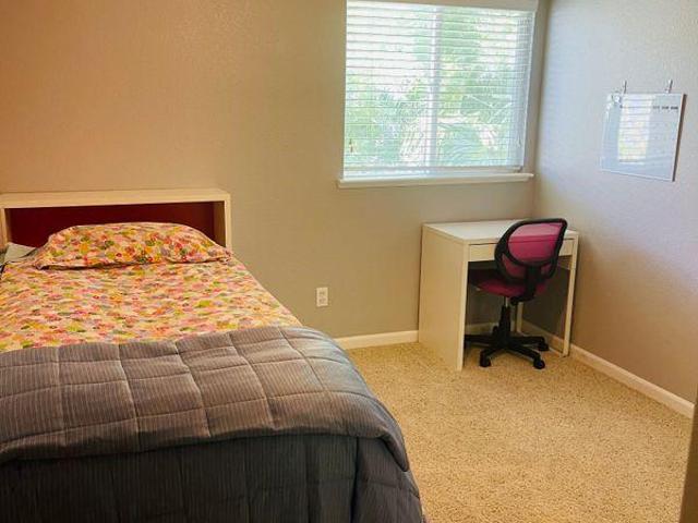 1 bedroom, Folsom CA LS96648413