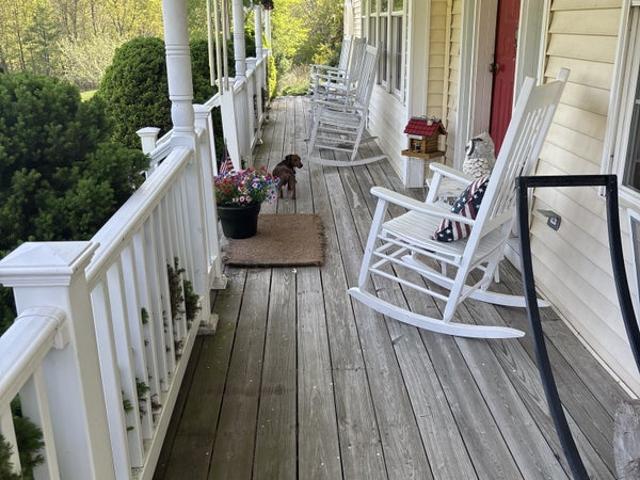 1 bedroom for rent in large house