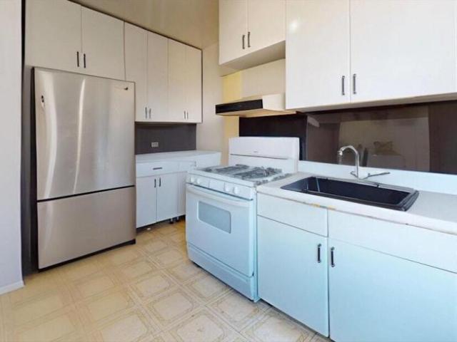 1 bedroom, Forest Hills NY 102245885