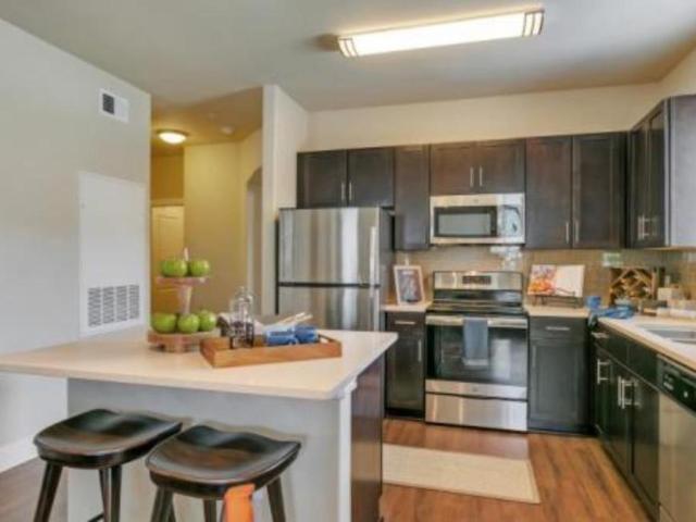 1 bedroom, Farmers Branch TX 75234 98367934