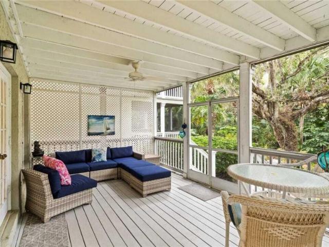 1 bedroom, FL FL 102588894