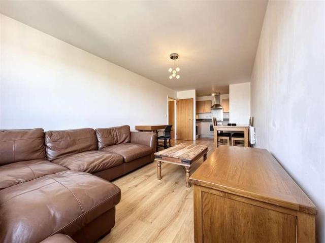 1 Bedroom Flat