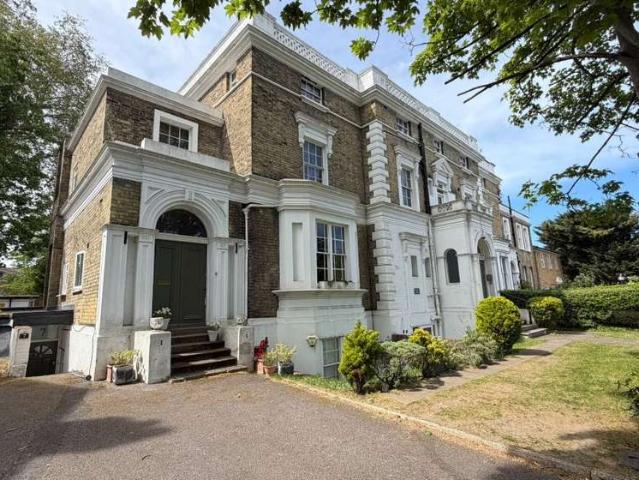 1 Bedroom Flat