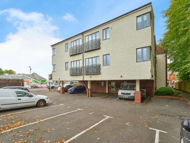 1 Bedroom Flat