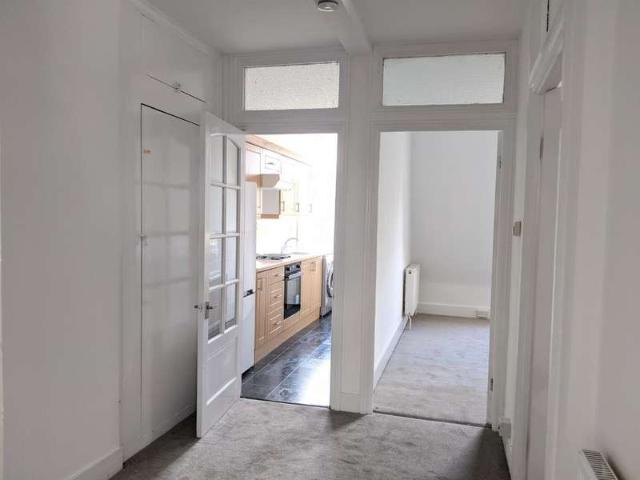 1 Bedroom Flat