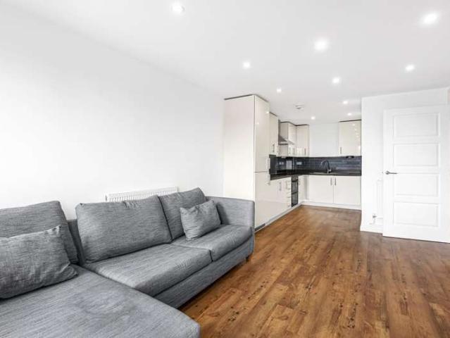 1 Bedroom Flat