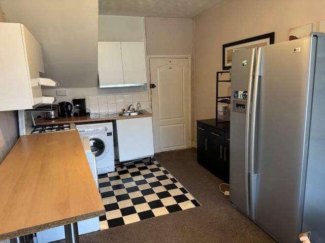 1 Bedroom Flat