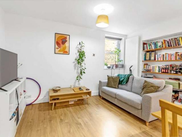 1 Bedroom Flat