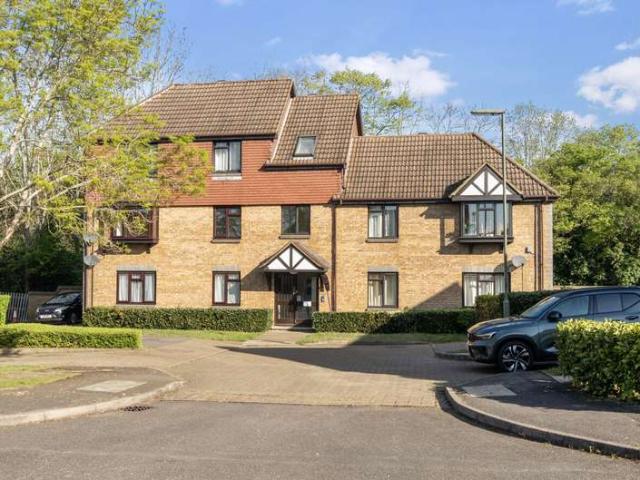 1 Bedroom Flat