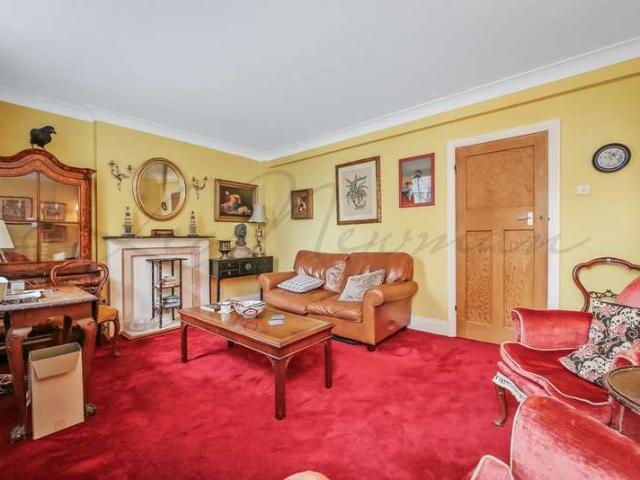 1 Bedroom Flat