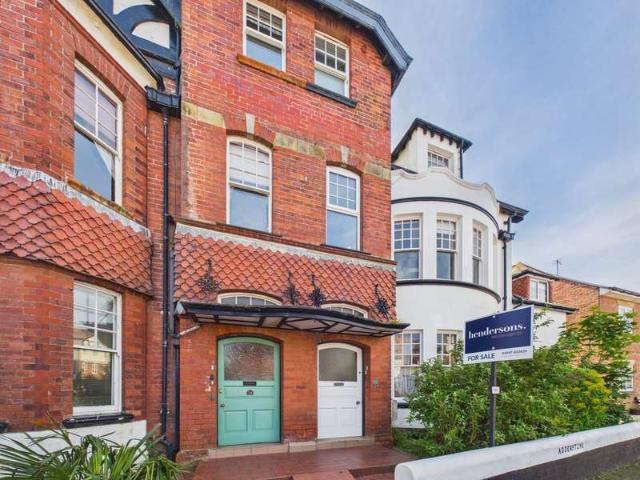 1 Bedroom Flat