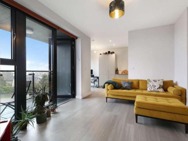1 Bedroom Flat