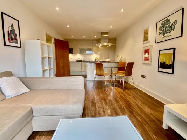 1 Bedroom Flat