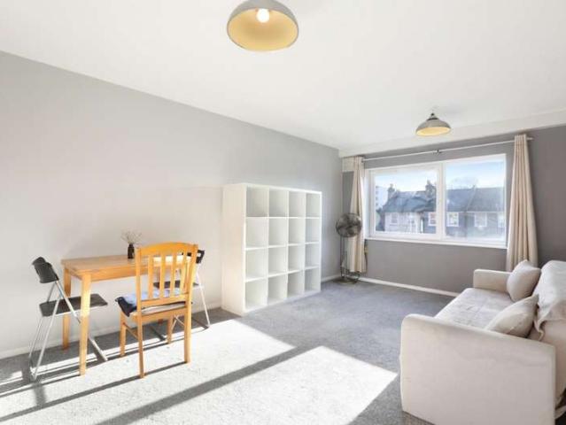 1 Bedroom Flat