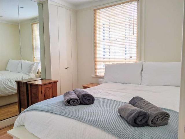 1 Bedroom Flat