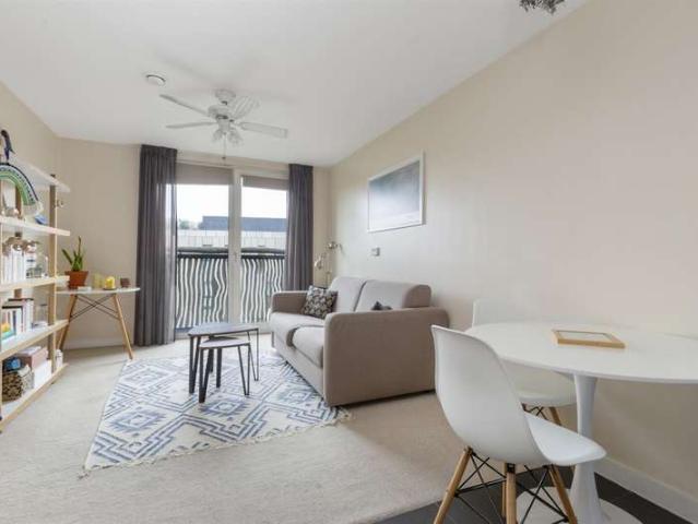 1 Bedroom Flat
