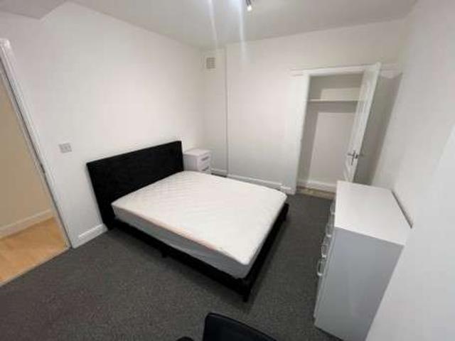 1 Bedroom Flat