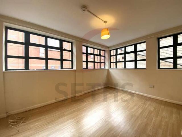 1 Bedroom Flat