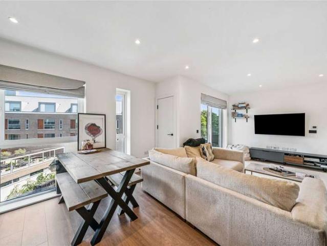 1 Bedroom Flat