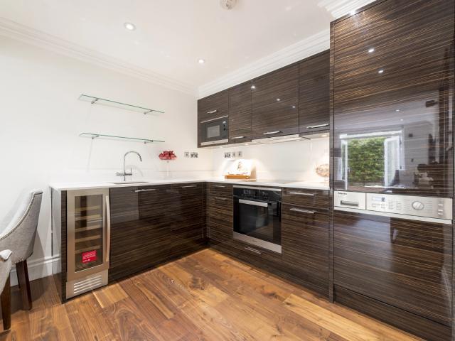 1 Bedroom Flat
