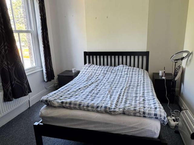 1 Bedroom Flat