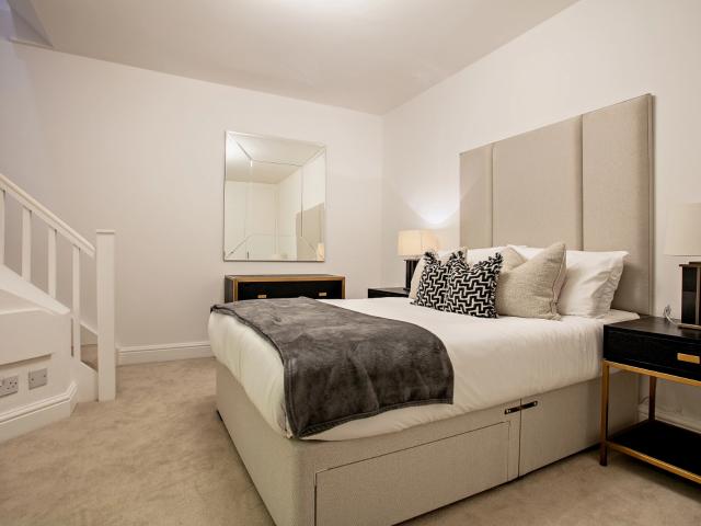 1 Bedroom Flat