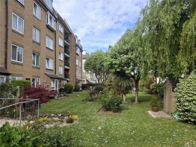 1 Bedroom Flat