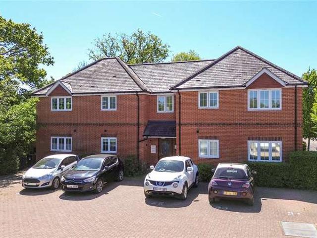 1 Bedroom Flat