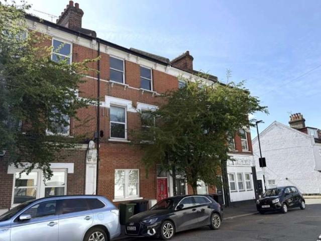 1 Bedroom Flat