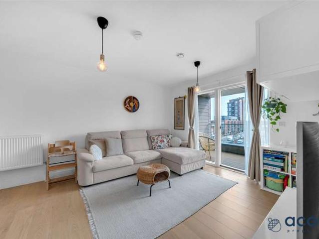 1 Bedroom Flat