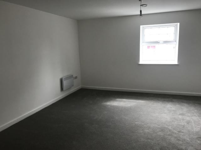 1 Bedroom Flat