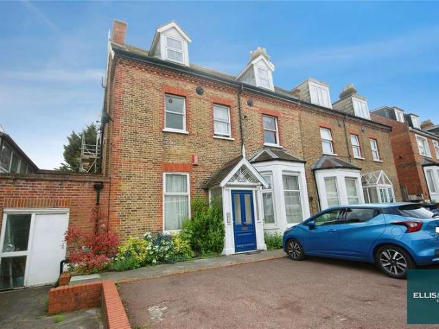 1 Bedroom Flat