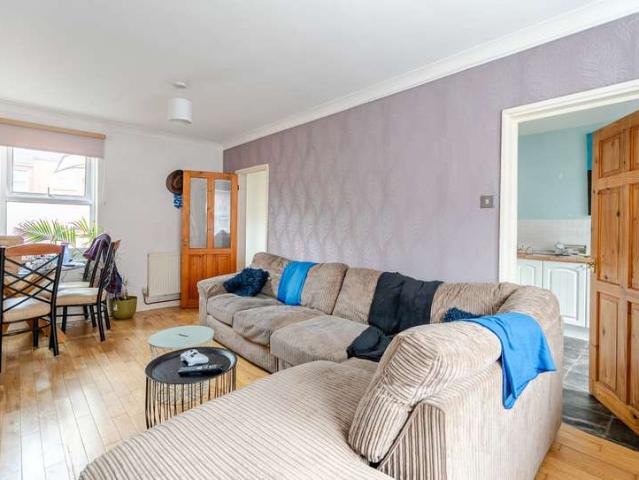 1 Bedroom Flat